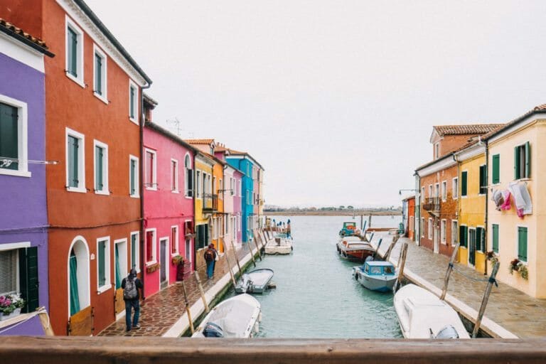 Burano, Italy - A Guide to Visiting the Island from Venice